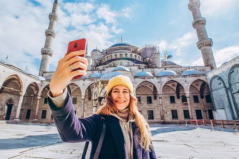 What is Mobilegraphy? Exploring Its Origins, Future, and the Rise of AI ...